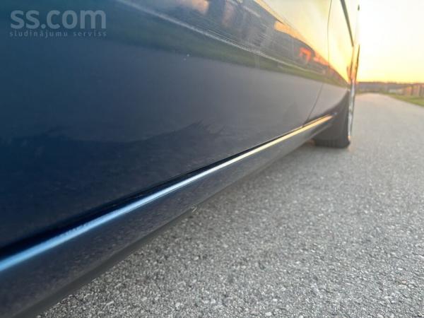 Zaļš Mazda 5 2008 Rīga, ar dzinēja tilpumu 2.00 L un nobraukumu 339 tūkst. km par 3190 €, foto 10 vietnē AUTOMOTO.COM.LV