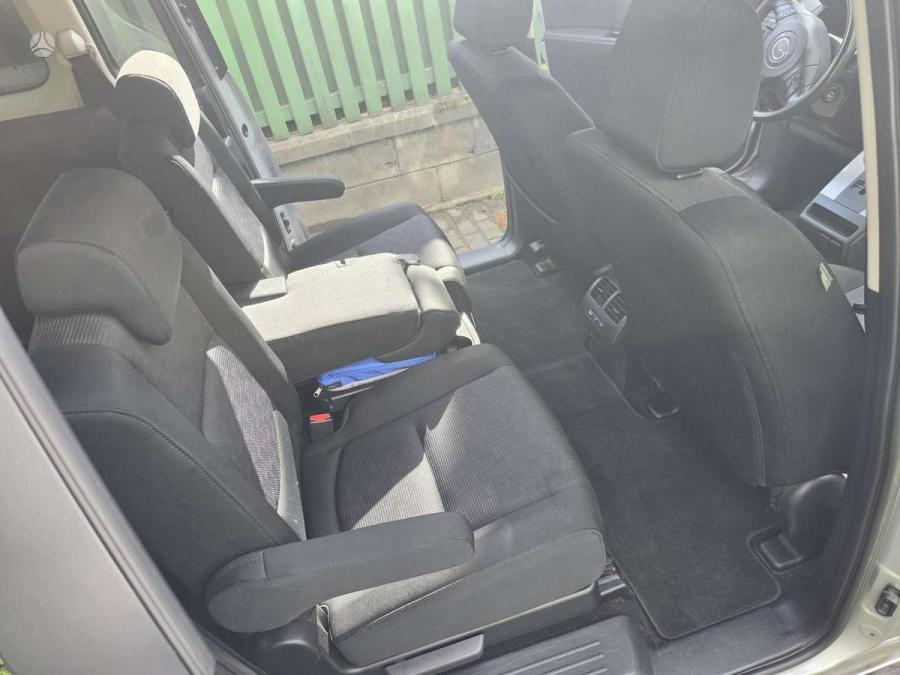 Pelēks Mazda 5 2009 Kauņa, ar dzinēja tilpumu 2.30 L un nobraukumu 105 tūkst. km par 2900 €, foto 11 vietnē AUTOMOTO.COM.LV