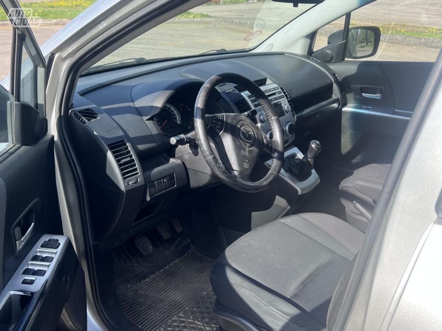 Grey Mazda 5 2006 in Vilnius, with an engine capacity of 2.00 L and mileage of 320 thousand km for 550 €, photo 9 on AUTOMOTO.COM.LV