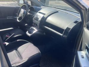 Grey Mazda 5 2006 in Vilnius, with an engine capacity of 2.00 L and mileage of 320 thousand km for 550 €, photo 10 on AUTOMOTO.COM.LV