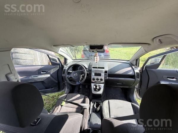 Pelēks Mazda 5 2006 Aizkraukle, ar dzinēja tilpumu 2.00 L un nobraukumu 310 tūkst. km par 1100 €, foto 2 vietnē AUTOMOTO.COM.LV
