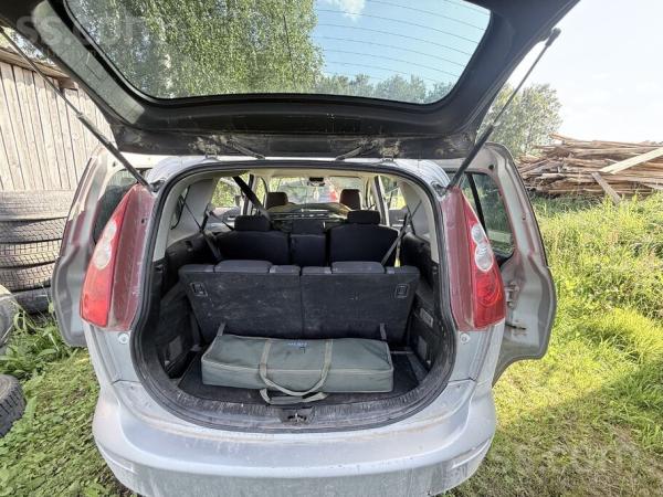 Pelēks Mazda 5 2006 Aizkraukle, ar dzinēja tilpumu 2.00 L un nobraukumu 310 tūkst. km par 1100 €, foto 3 vietnē AUTOMOTO.COM.LV