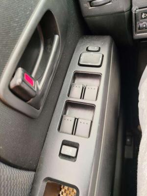 Grey Mazda 5 2006 in Klaipeda, with an engine capacity of 2.00 L and mileage of 215 thousand km for 1500 €, photo 5 on AUTOMOTO.COM.LV