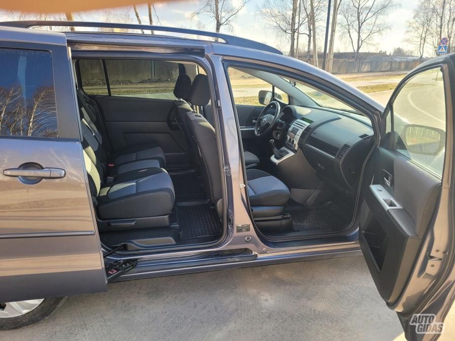 Grey Mazda 5 2007 in Vilnius, with an engine capacity of 2.00 L and mileage of 248 thousand km for 1750 €, photo 16 on AUTOMOTO.COM.LV