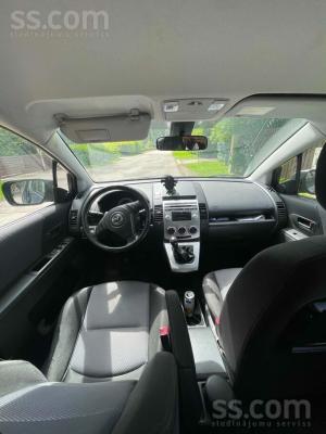 Pelēks Mazda 5 2007 Daugavpils, ar dzinēja tilpumu 2.00 L un nobraukumu 235 tūkst. km par 1950 €, foto 7 vietnē AUTOMOTO.COM.LV