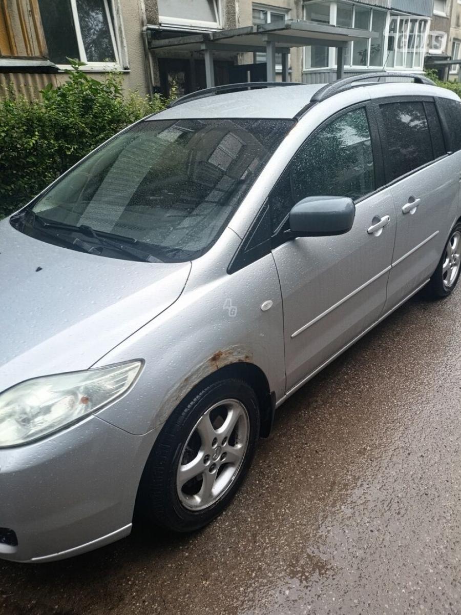 Grey Mazda 5 2007 in Kaunas, with an engine capacity of 2.00 L and mileage of 285 thousand km for 1500 €, photo 5 on AUTOMOTO.COM.LV