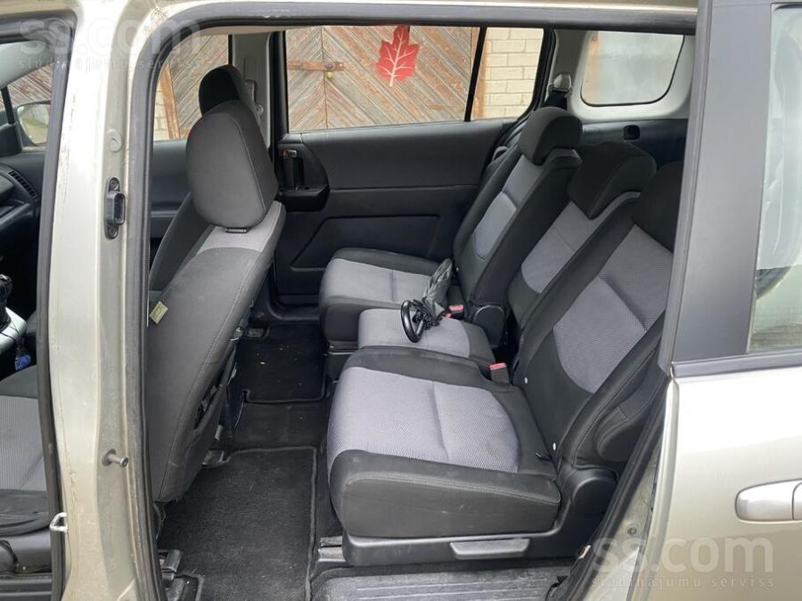 Pelēks Mazda 5 2007 Aizkraukle, ar dzinēja tilpumu 2.00 L un nobraukumu 241 tūkst. km par 950 €, foto 7 vietnē AUTOMOTO.COM.LV