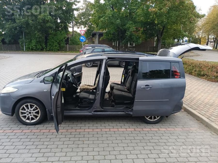Grey Mazda 5 2007 in Ventspils, with an engine capacity of 1.90 L and mileage of 367 thousand km for 1500 €, photo 3 on AUTOMOTO.COM.LV