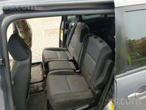 Grey Mazda 5 2007 in Ventspils, with an engine capacity of 1.90 L and mileage of 367 thousand km for 1500 €, photo 4 on AUTOMOTO.COM.LV