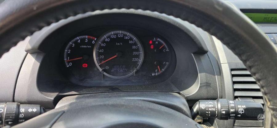 Grey Mazda 5 2008 in Ukmerge, with an engine capacity of 2.00 L and mileage of 166 thousand km for 2000 €, photo 9 on AUTOMOTO.COM.LV