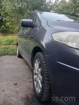 Grey Mazda 5 2008 in Riga, with an engine capacity of 2.00 L and mileage of 350 thousand km for 3000 €, photo 3 on AUTOMOTO.COM.LV