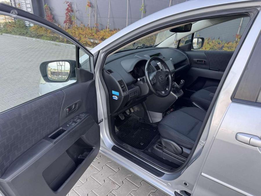 Grey Mazda 5 2008 in Vilnius, with an engine capacity of 2.00 L and mileage of 288 thousand km for 1670 €, photo 15 on AUTOMOTO.COM.LV