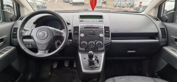 Grey Mazda 5 2009 in Valmiera, with an engine capacity of 2.00 L and mileage of 276 thousand km for 1800 €, photo 7 on AUTOMOTO.COM.LV