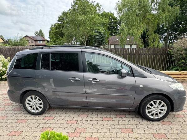 Grey Mazda 5 2009 in Ogre, with an engine capacity of 1.80 L and mileage of 220 thousand km for 2850 €, photo 9 on AUTOMOTO.COM.LV