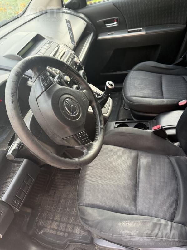 Pelēks Mazda 5 2009 Jelgava, ar dzinēja tilpumu 2.00 L un nobraukumu 361 tūkst. km par 1600 €, foto 7 vietnē AUTOMOTO.COM.LV