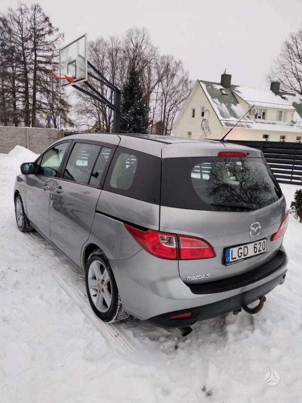 Grey Mazda 5 2010 in Kaunas, with an engine capacity of 2.00 L and mileage of 380 thousand km for 2750 €, photo 4 on AUTOMOTO.COM.LV