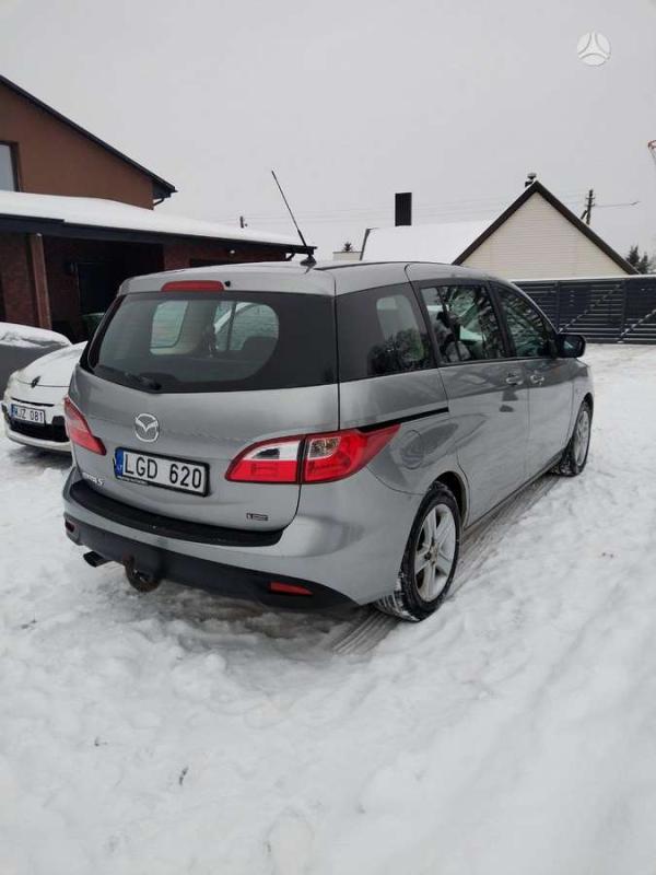Grey Mazda 5 2010 in Kaunas, with an engine capacity of 2.00 L and mileage of 380 thousand km for 2750 €, photo 5 on AUTOMOTO.COM.LV