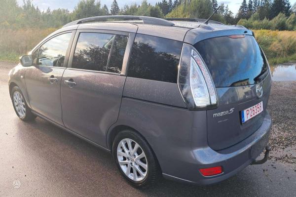 Pelēks Mazda 5 2010 Viļņa, ar dzinēja tilpumu 2.00 L un nobraukumu 248 tūkst. km par 2699 €, foto 9 vietnē AUTOMOTO.COM.LV