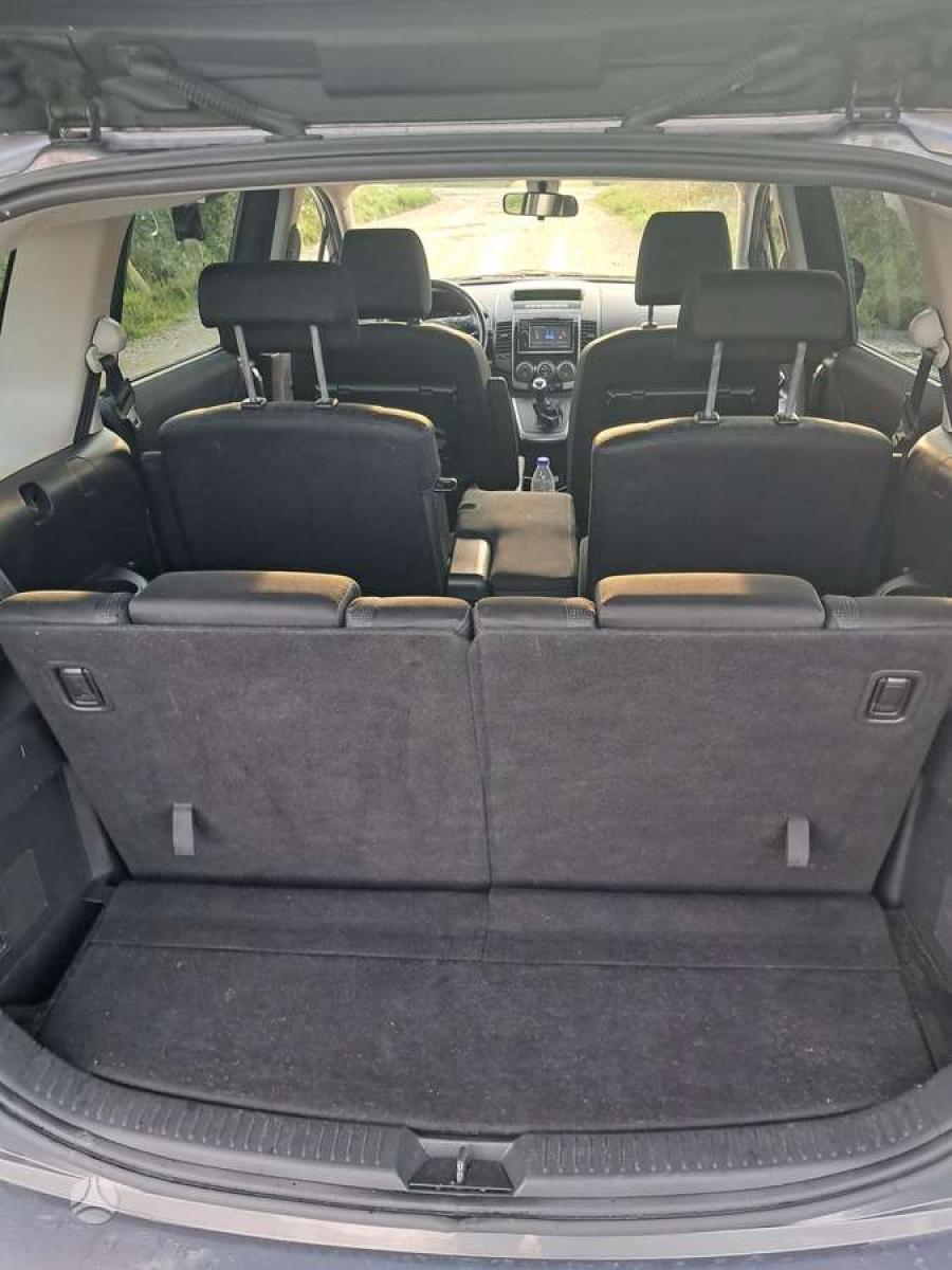 Pelēks Mazda 5 2010 Viļņa, ar dzinēja tilpumu 2.00 L un nobraukumu 248 tūkst. km par 2699 €, foto 14 vietnē AUTOMOTO.COM.LV