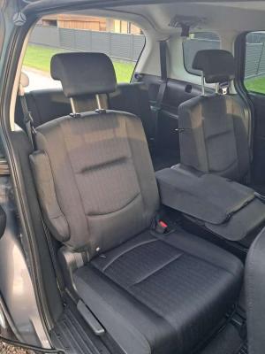 Pelēks Mazda 5 2010 Viļņa, ar dzinēja tilpumu 2.00 L un nobraukumu 248 tūkst. km par 2699 €, foto 15 vietnē AUTOMOTO.COM.LV