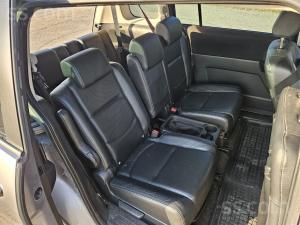 Grey Mazda 5 2010 in Rezekne, with an engine capacity of 2.00 L and mileage of 271 thousand km for 1850 €, photo 9 on AUTOMOTO.COM.LV