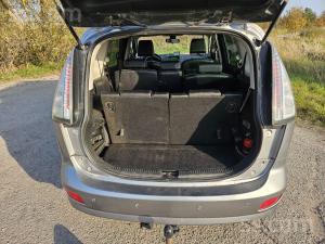 Grey Mazda 5 2010 in Rezekne, with an engine capacity of 2.00 L and mileage of 271 thousand km for 1850 €, photo 10 on AUTOMOTO.COM.LV