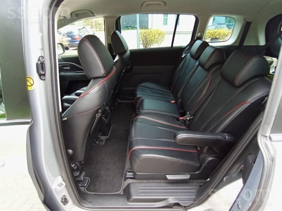 Pelēks Mazda 5 2011 Jelgava, ar dzinēja tilpumu 1.60 L un nobraukumu 162 tūkst. km par 5500 €, foto 14 vietnē AUTOMOTO.COM.LV