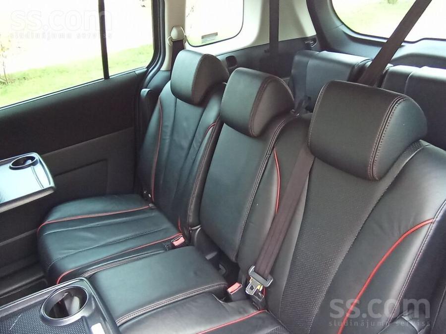 Pelēks Mazda 5 2011 Jelgava, ar dzinēja tilpumu 1.60 L un nobraukumu 162 tūkst. km par 5500 €, foto 24 vietnē AUTOMOTO.COM.LV