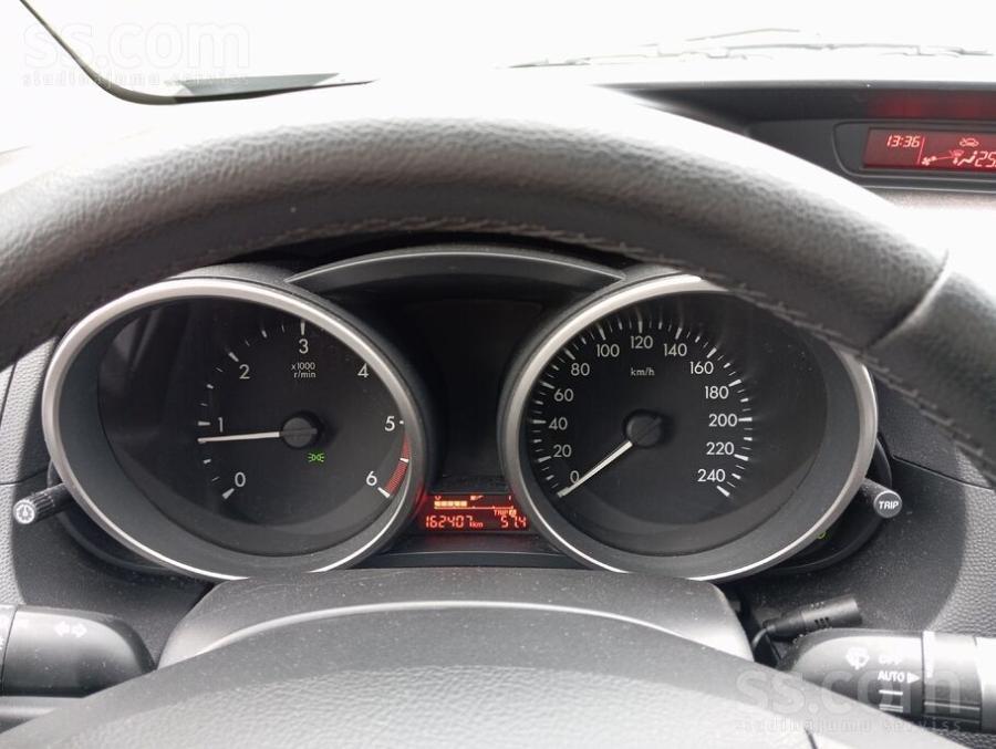 Pelēks Mazda 5 2011 Jelgava, ar dzinēja tilpumu 1.60 L un nobraukumu 162 tūkst. km par 5500 €, foto 27 vietnē AUTOMOTO.COM.LV