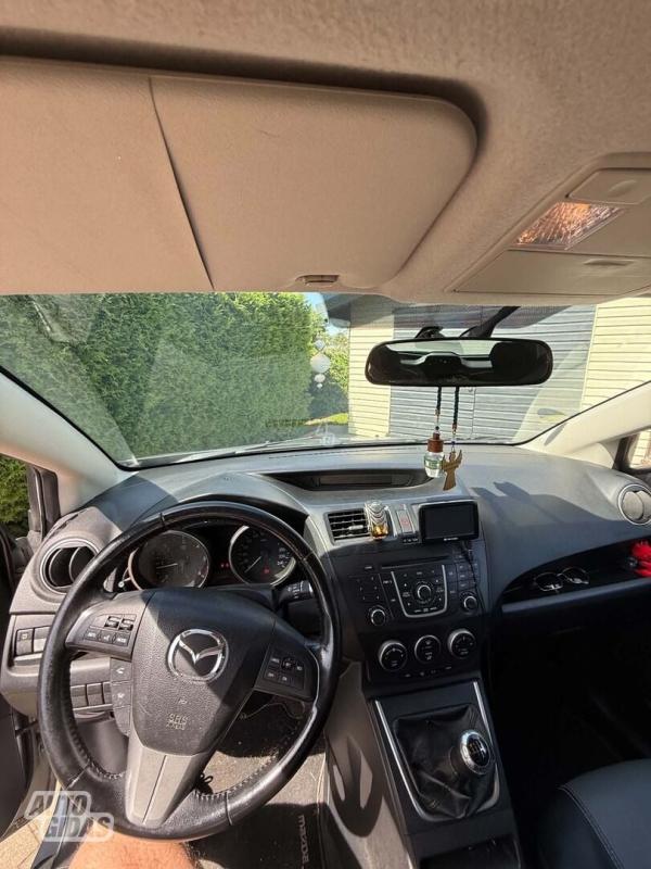 Pelēks Mazda 5 2011 Mažeikiai, ar dzinēja tilpumu 1.60 L un nobraukumu 175 tūkst. km par 3800 €, foto 6 vietnē AUTOMOTO.COM.LV