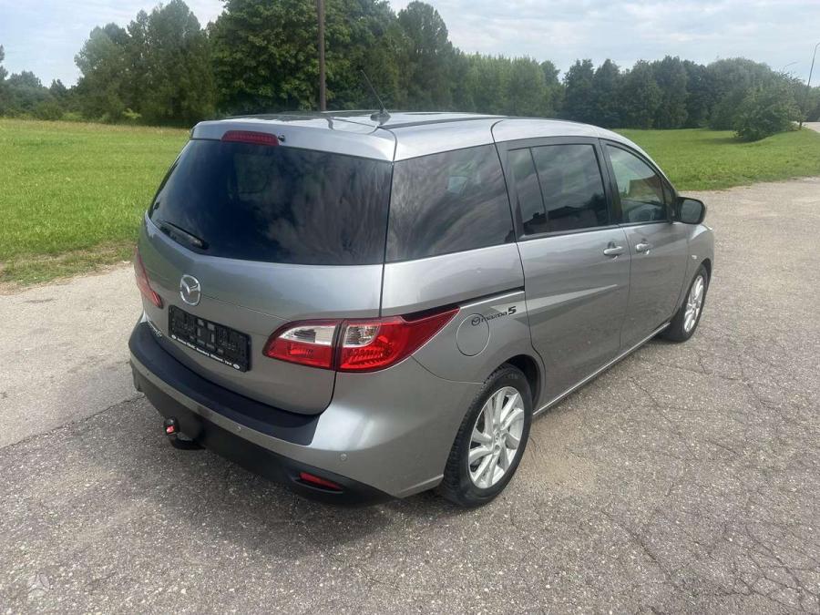 Grey Mazda 5 2011 in Siauliai, with an engine capacity of 1.60 L and mileage of 188 thousand km for 3950 €, photo 8 on AUTOMOTO.COM.LV