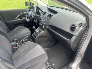 Grey Mazda 5 2011 in Siauliai, with an engine capacity of 1.60 L and mileage of 188 thousand km for 3950 €, photo 18 on AUTOMOTO.COM.LV