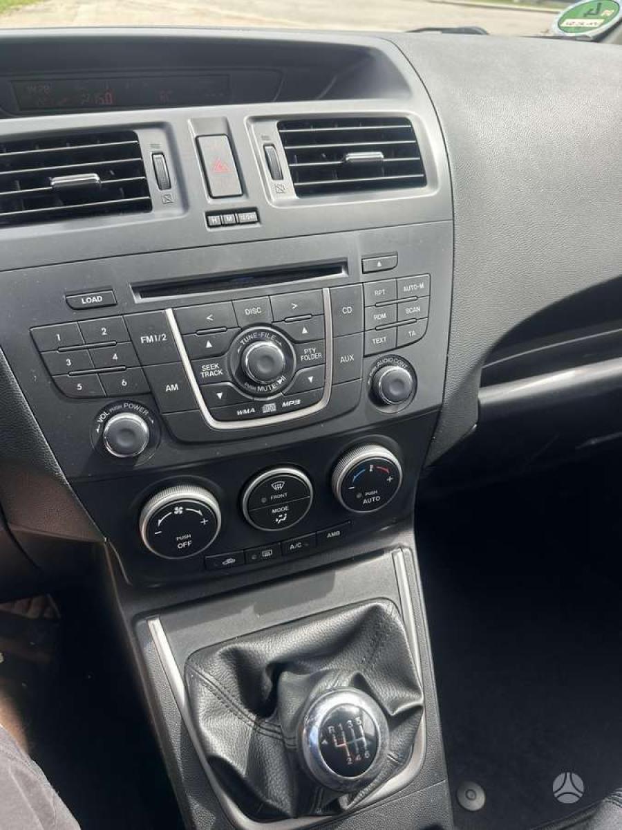 Grey Mazda 5 2011 in Siauliai, with an engine capacity of 1.60 L and mileage of 188 thousand km for 3950 €, photo 21 on AUTOMOTO.COM.LV