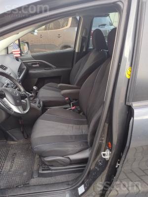 Pelēks Mazda 5 2011 Krāslava, ar dzinēja tilpumu 1.60 L un nobraukumu 240 tūkst. km par 2350 €, foto 10 vietnē AUTOMOTO.COM.LV