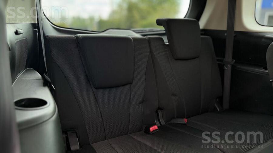 Pelēks Mazda 5 2014 Jelgava, ar dzinēja tilpumu 1.60 L un nobraukumu 133 tūkst. km par 4990 €, foto 13 vietnē AUTOMOTO.COM.LV