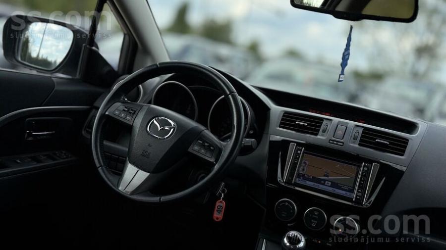Pelēks Mazda 5 2014 Jelgava, ar dzinēja tilpumu 1.60 L un nobraukumu 133 tūkst. km par 4990 €, foto 14 vietnē AUTOMOTO.COM.LV
