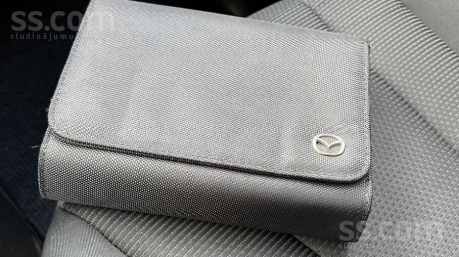 Pelēks Mazda 5 2014 Jelgava, ar dzinēja tilpumu 1.60 L un nobraukumu 133 tūkst. km par 4990 €, foto 16 vietnē AUTOMOTO.COM.LV