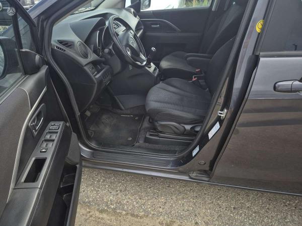 Pelēks Mazda 5 2014 Viļņa, ar dzinēja tilpumu 1.80 L un nobraukumu 228 tūkst. km par 3950 €, foto 11 vietnē AUTOMOTO.COM.LV