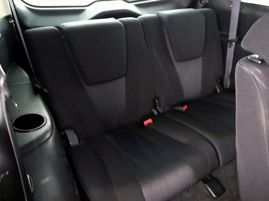 Grey Mazda 5 2012 in Tallinn, with an engine capacity of 1.60 L and mileage of 272 thousand km for 1999 €, photo 17 on AUTOMOTO.COM.LV