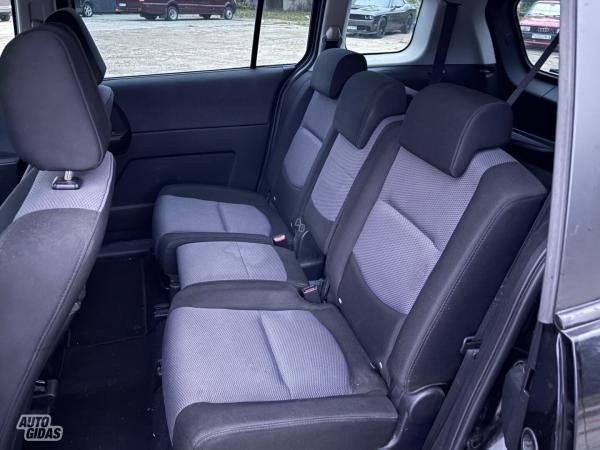 Mazda 5 2005 in Varena, with an engine capacity of 1.80 L and mileage of 196 thousand km for 850 €, photo 8 on AUTOMOTO.COM.LV