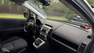 Mazda 5 2007 in Vilnius, with an engine capacity of 2.00 L and mileage of 270 thousand km for 1700 €, photo 11 on AUTOMOTO.COM.LV