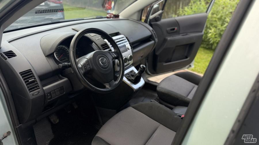 Mazda 5 2007 in Vilnius, with an engine capacity of 2.00 L and mileage of 270 thousand km for 1700 €, photo 14 on AUTOMOTO.COM.LV