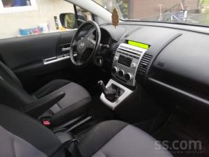 Mazda 5 2008 in Aizkraukle, with an engine capacity of 2.00 L and mileage of 313 thousand km for 1200 €, photo 2 on AUTOMOTO.COM.LV