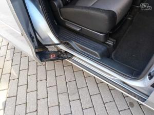 Mazda 5 2008 Visaginas, ar dzinēja tilpumu 2.00 L un nobraukumu 299 tūkst. km par 1550 €, foto 13 vietnē AUTOMOTO.COM.LV