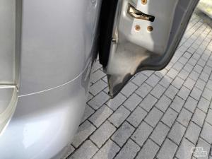Mazda 5 2008 Visaginas, ar dzinēja tilpumu 2.00 L un nobraukumu 299 tūkst. km par 1550 €, foto 14 vietnē AUTOMOTO.COM.LV