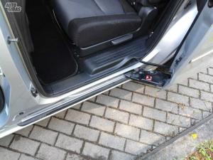 Mazda 5 2008 Visaginas, ar dzinēja tilpumu 2.00 L un nobraukumu 299 tūkst. km par 1550 €, foto 17 vietnē AUTOMOTO.COM.LV