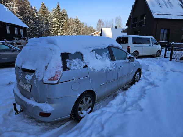 Mazda 5 2009 in Prienai, with an engine capacity of 2.00 L and mileage of 313 thousand km for 900 €, photo 3 on AUTOMOTO.COM.LV