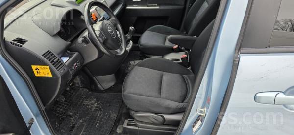 Mazda 5 2009 Jūrmala, ar dzinēja tilpumu 2.00 L un nobraukumu 202 tūkst. km par 2600 €, foto 5 vietnē AUTOMOTO.COM.LV