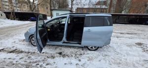 Mazda 5 2009 in Jurmala, with an engine capacity of 2.00 L and mileage of 202 thousand km for 2600 €, photo 7 on AUTOMOTO.COM.LV