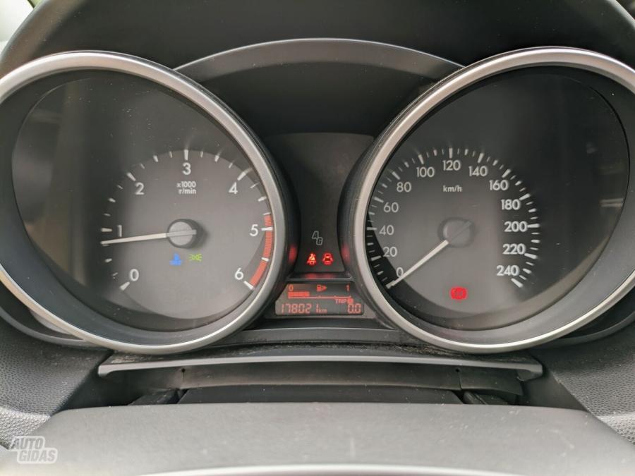 Mazda 5 2011 Mažeikiai, ar dzinēja tilpumu 1.60 L un nobraukumu 179 tūkst. km par 3000 €, foto 14 vietnē AUTOMOTO.COM.LV